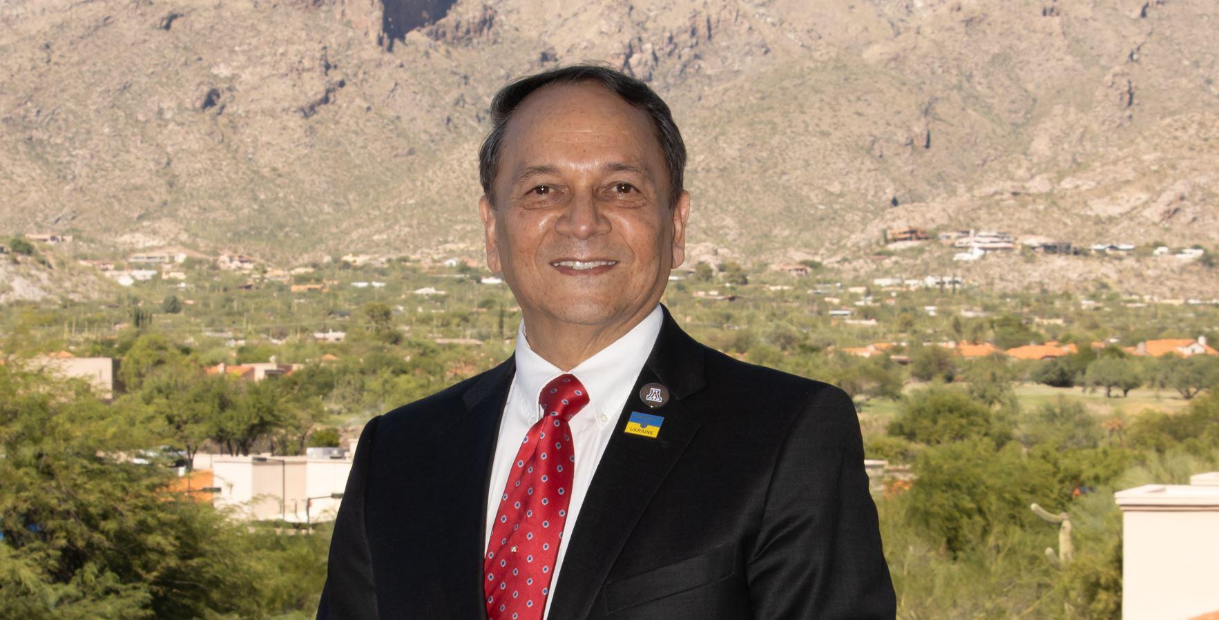 Dominic Ortega: el filántropo de Tucson - Hola! Tucson Mgz